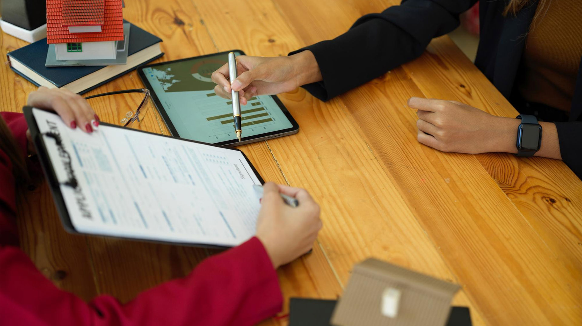 How Do Real Estate Agents Get Paid? | Commission & Payment Methods